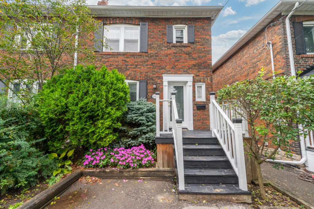 242 Castlefield Ave | Listed by Batori Group